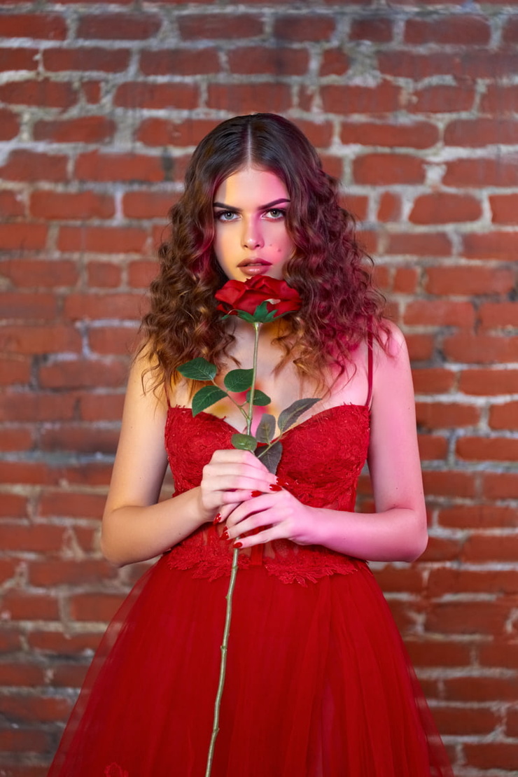 Taylor Marie Cowhey picture