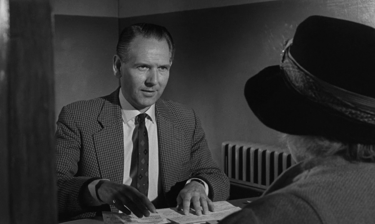 Gerald Sim and Edith Evans