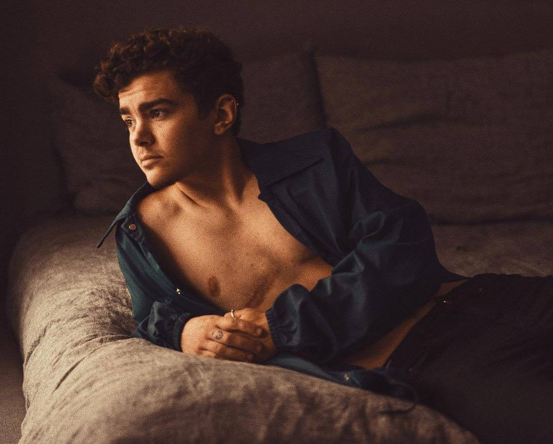 Elliot Fletcher image