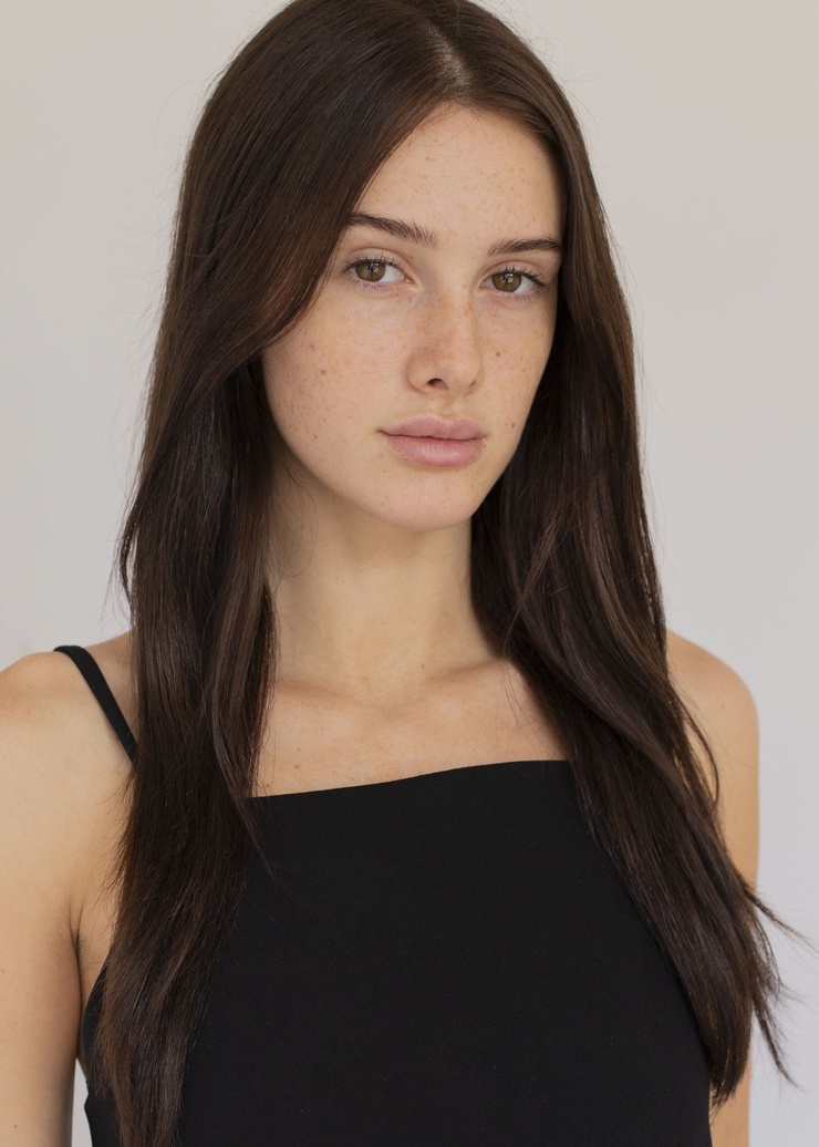 Amalina Woods picture