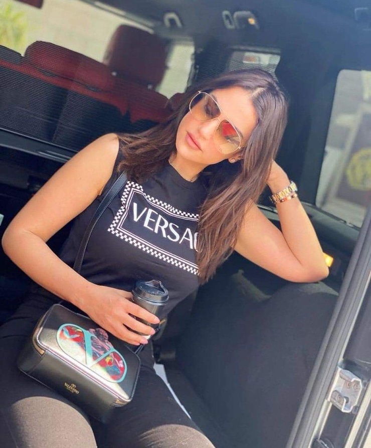 Picture of Dorra Zarrouk