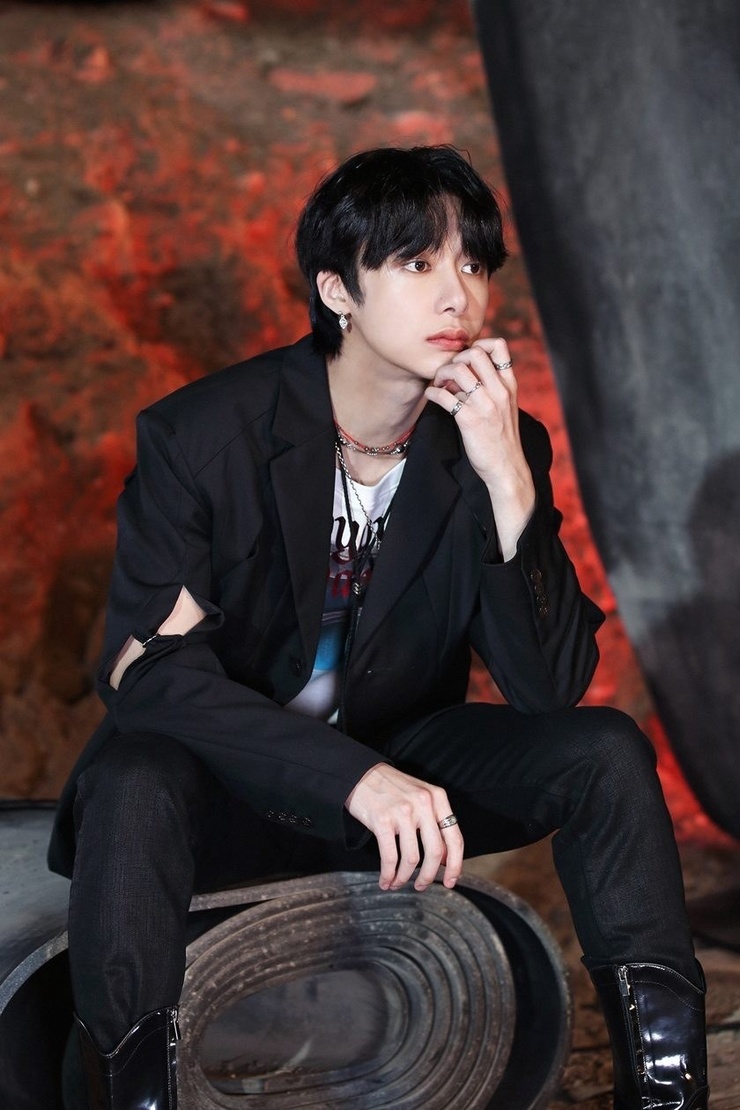 Picture of Hyungwon (MONSTA X)