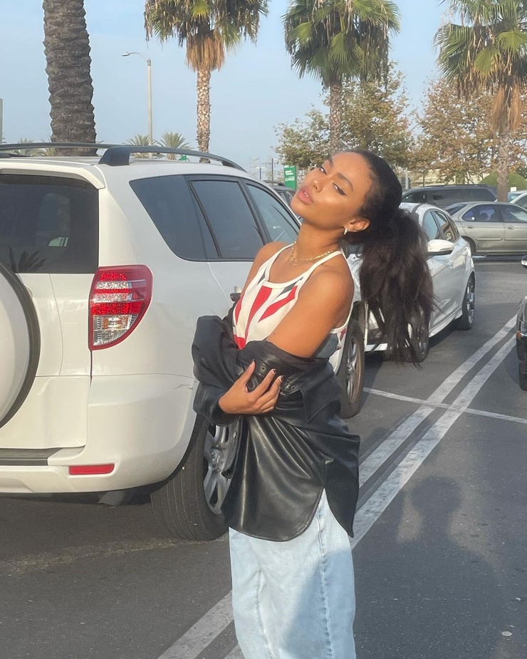 Picture of Daniella Perkins