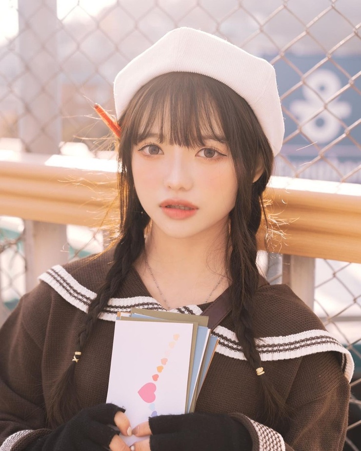Picture of Yeon Su