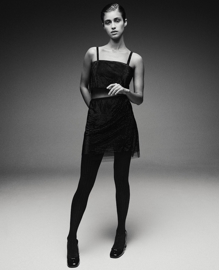 Picture of Anya Chalotra
