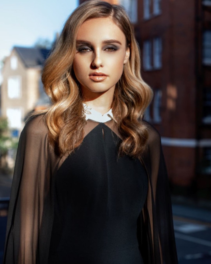 Picture of Anna Clair