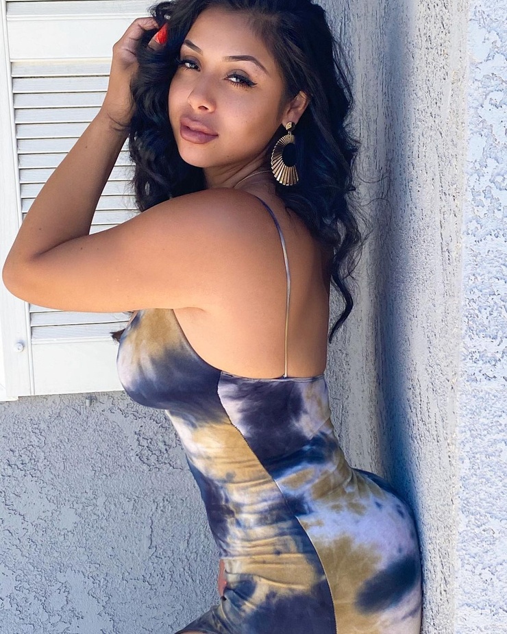 Picture of Bianca de Leon