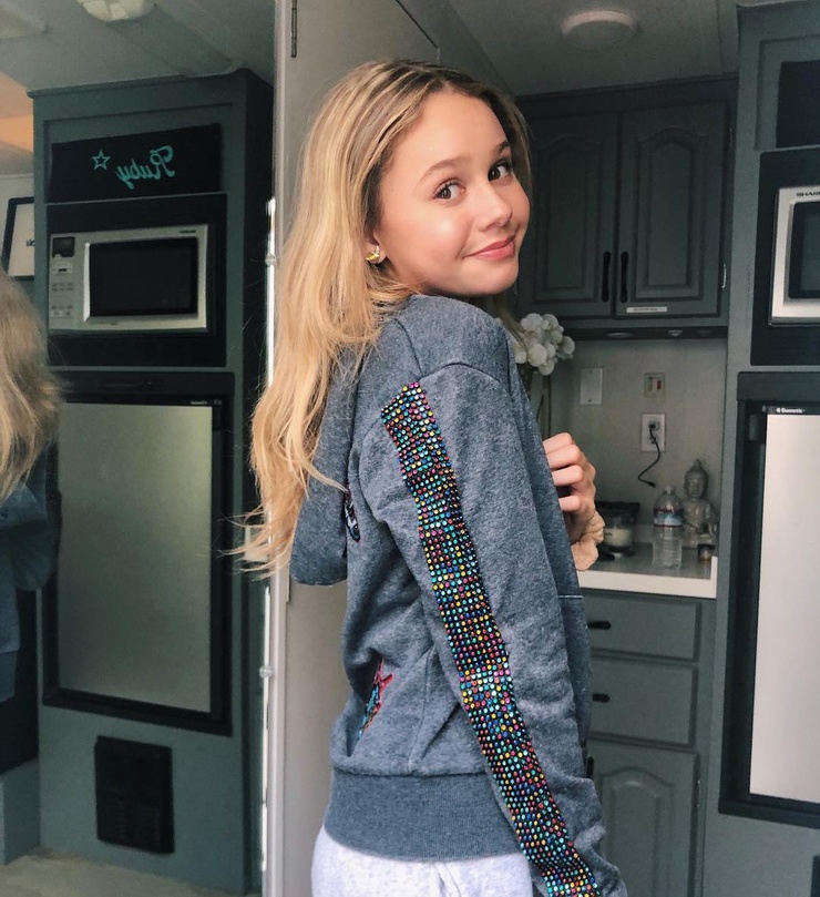 Image of Ruby Rose Turner