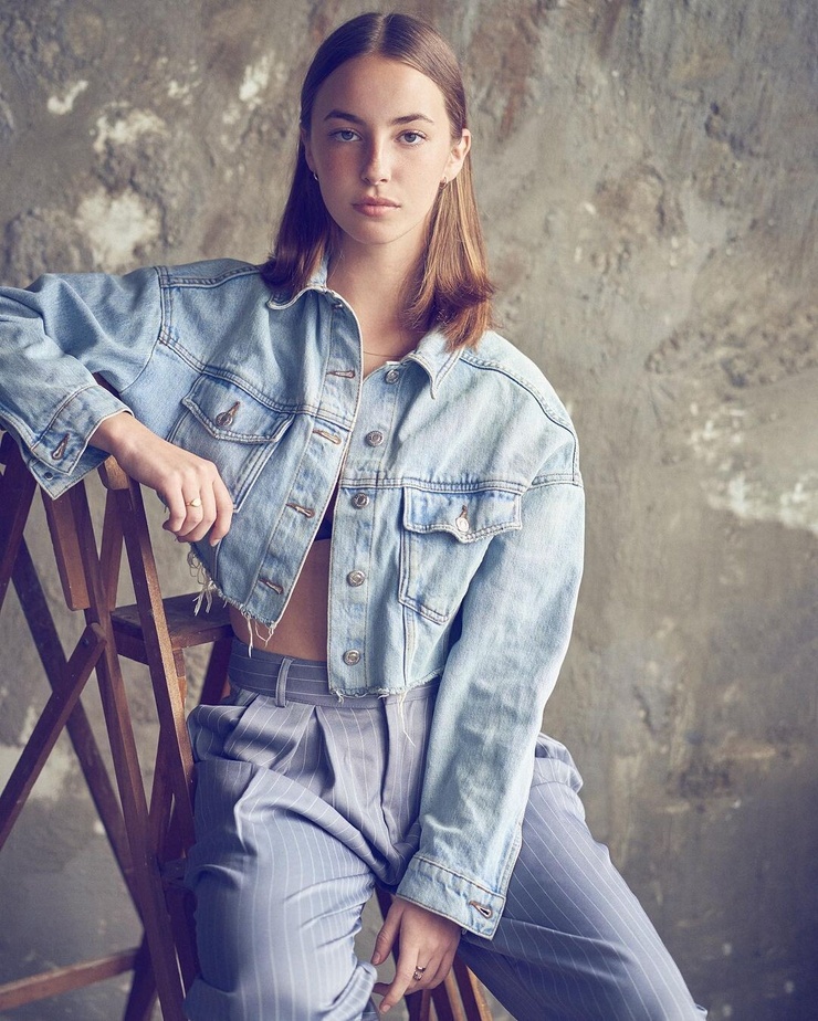Picture of Amelie (model)