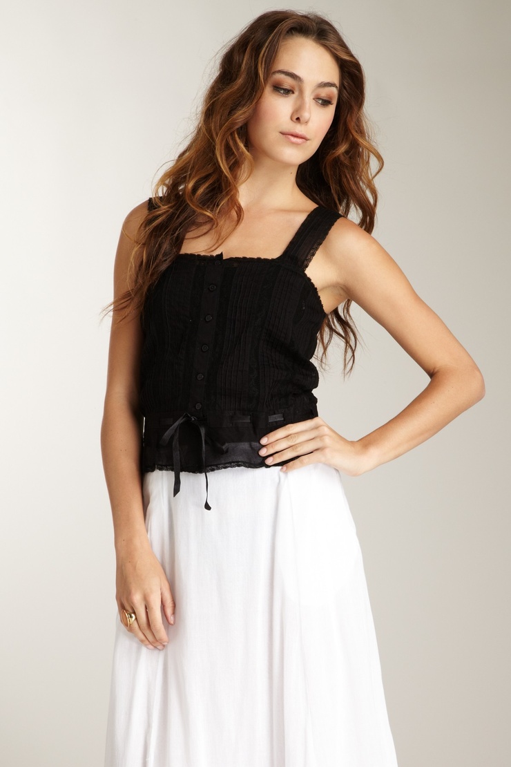 megan mackenzie model picture