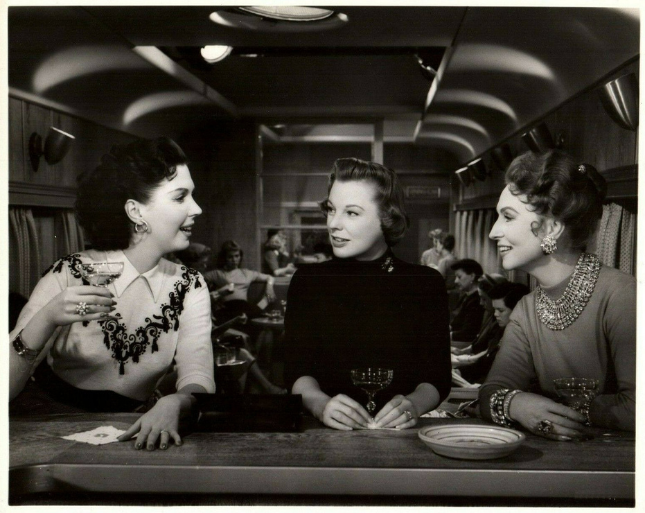 Ann Miller, June Allyson, Agnes Moorehead