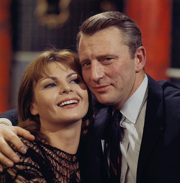 Nadja Regin, William Lucas