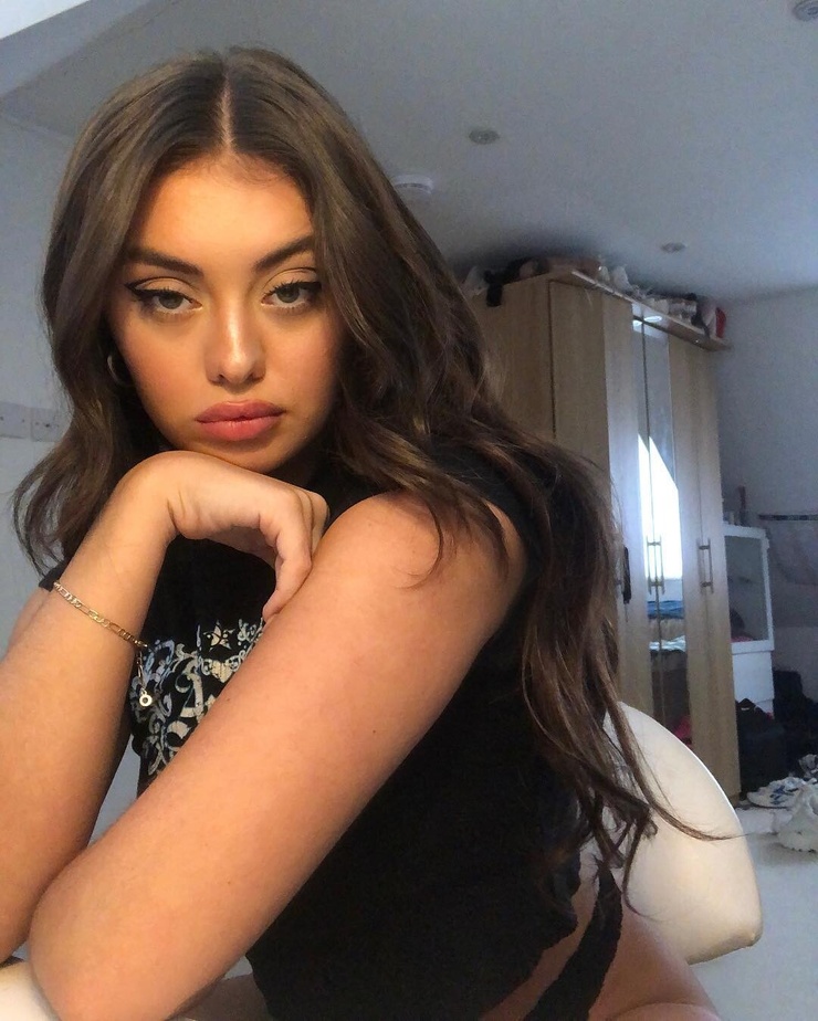 Millie Hannah image