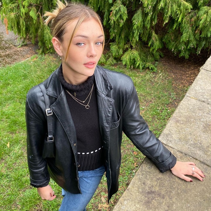 Picture of Anna Littlefield