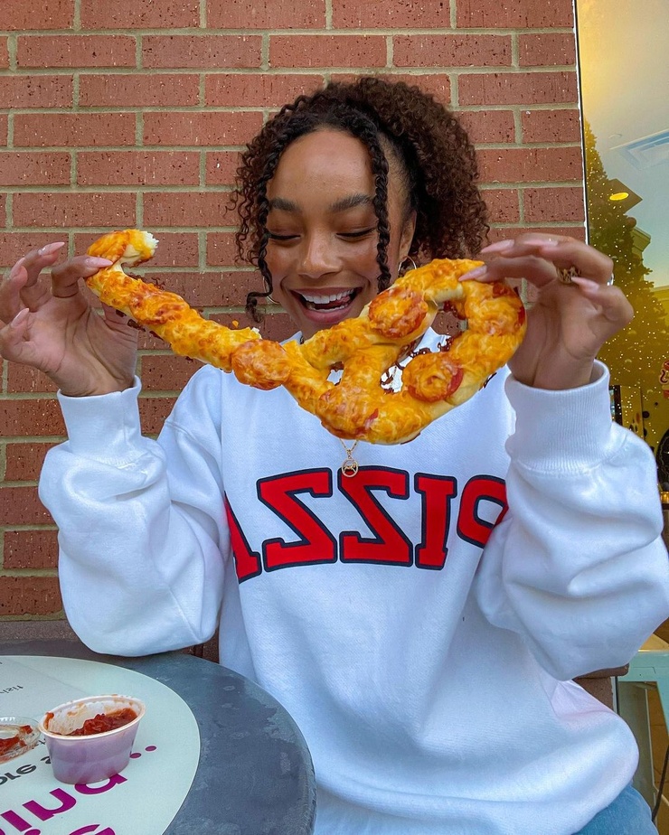 Image of Mariah Clayton