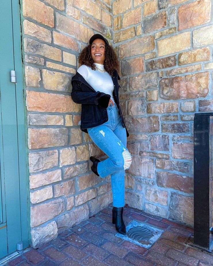 Picture of Mariah Clayton