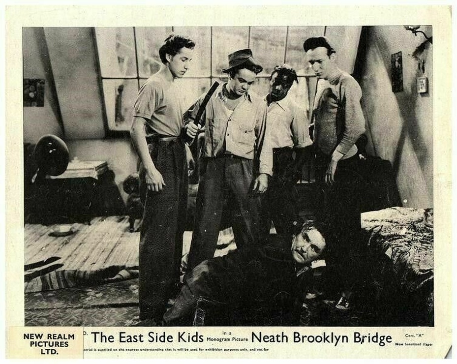 Neath Brooklyn Bridge picture