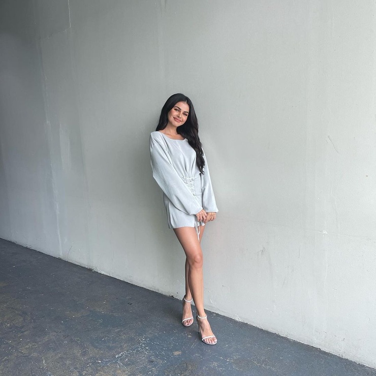 Picture of Janine Gutierrez