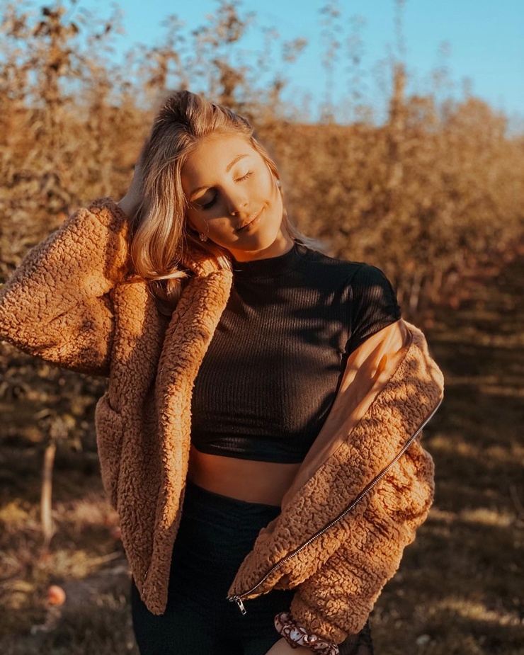 Picture of Kendra Adams