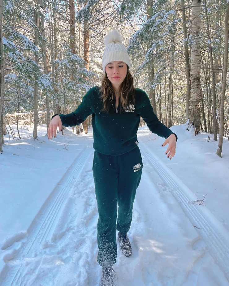 Morgan Hoffman image