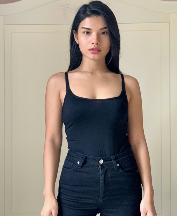 Astrid Flint picture