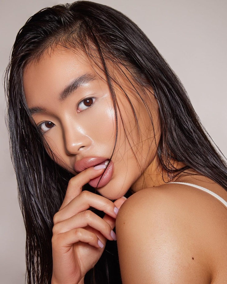 Picture of Mai Le (model)