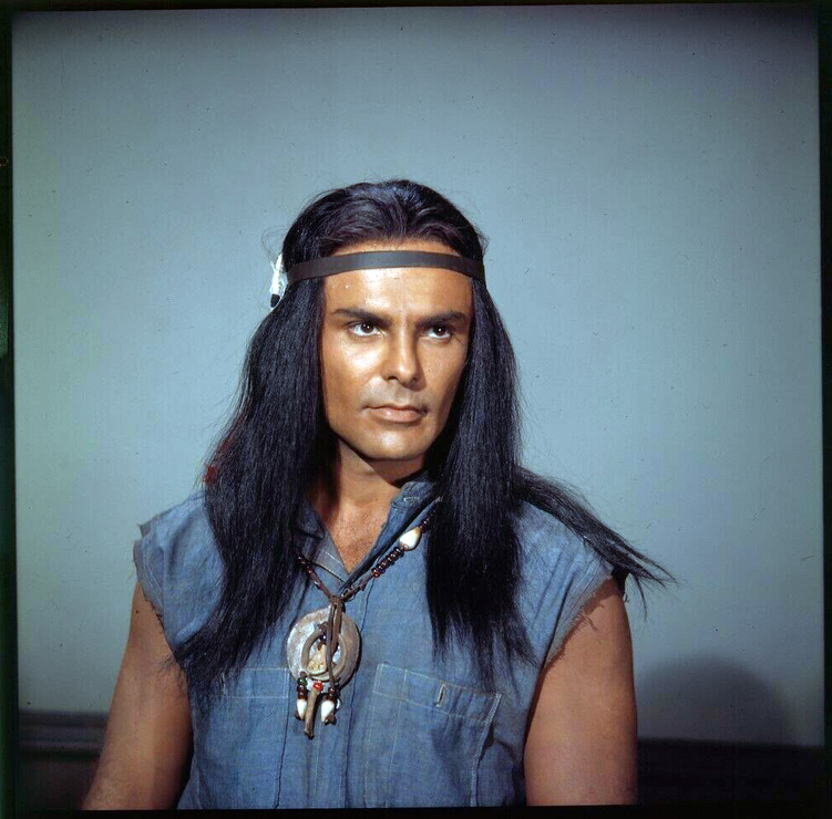 John Saxon