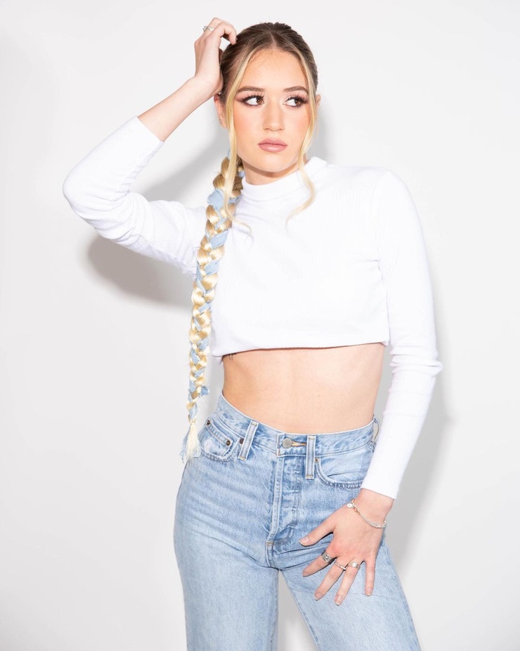 Picture of Riley Lewis