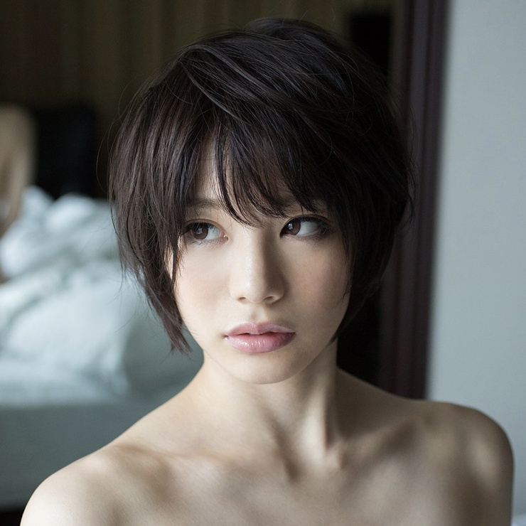 Airi Suzumura • 鈴村 あいり