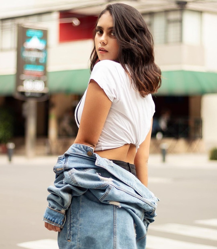 Renata Vaca image
