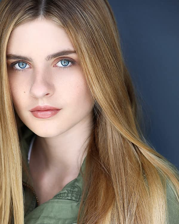 Picture of Taylor Ann Thompson