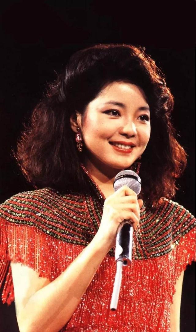 Picture of Teresa Teng