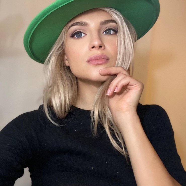 Picture of Max Reeves