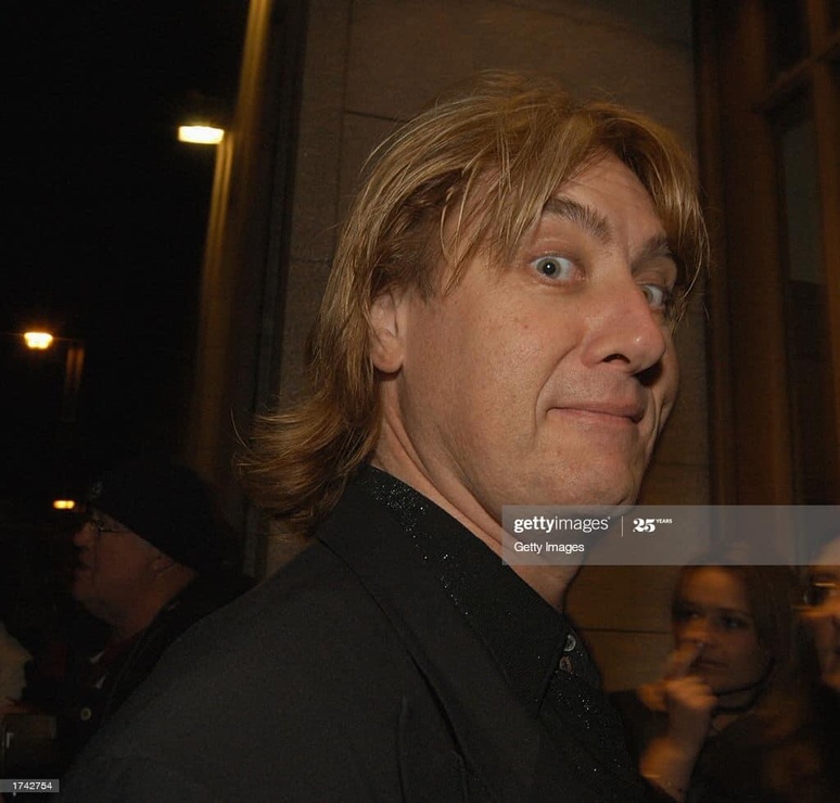 Picture of Joe Elliott