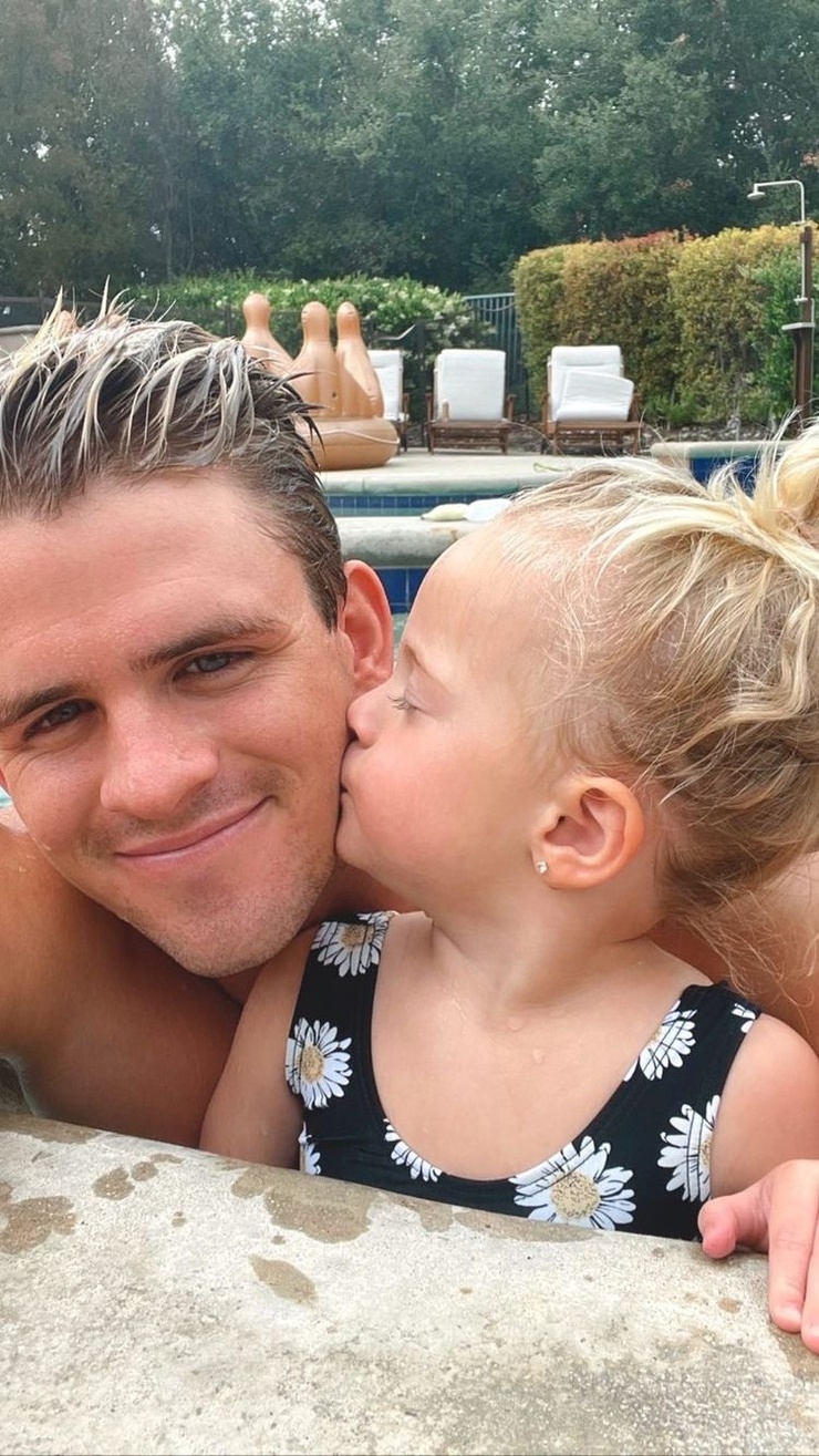 Picture of Posie labrant