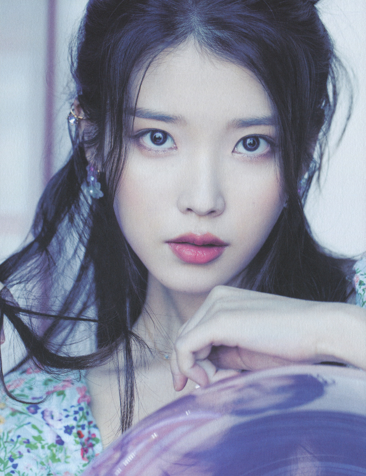Picture of IU