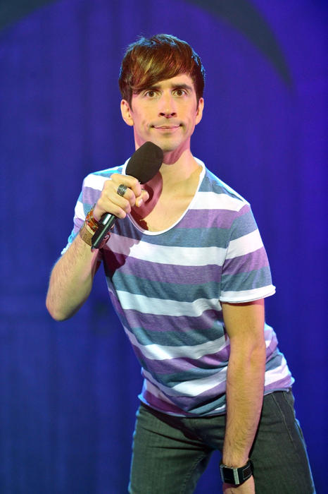 Picture of Russell Kane