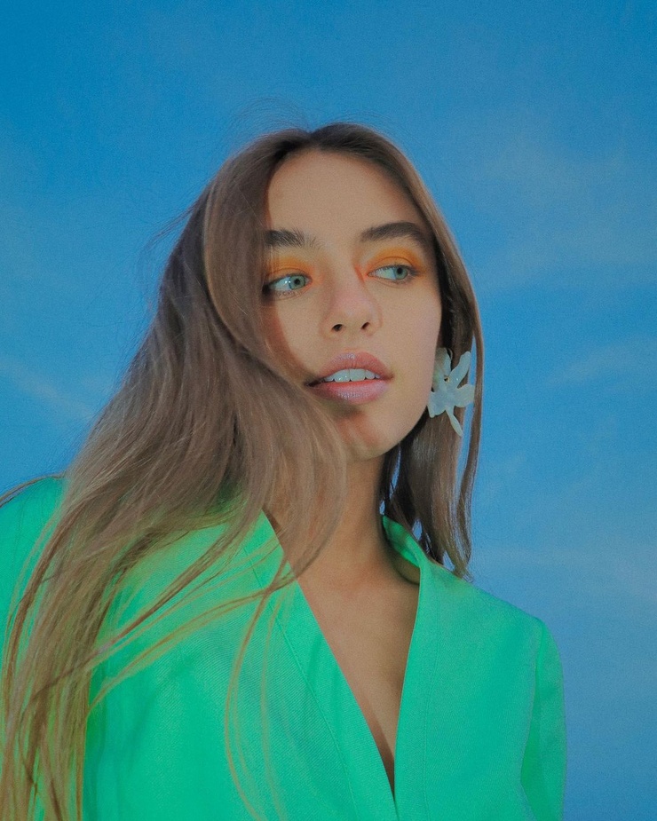 Picture of Sydney Walker (model)