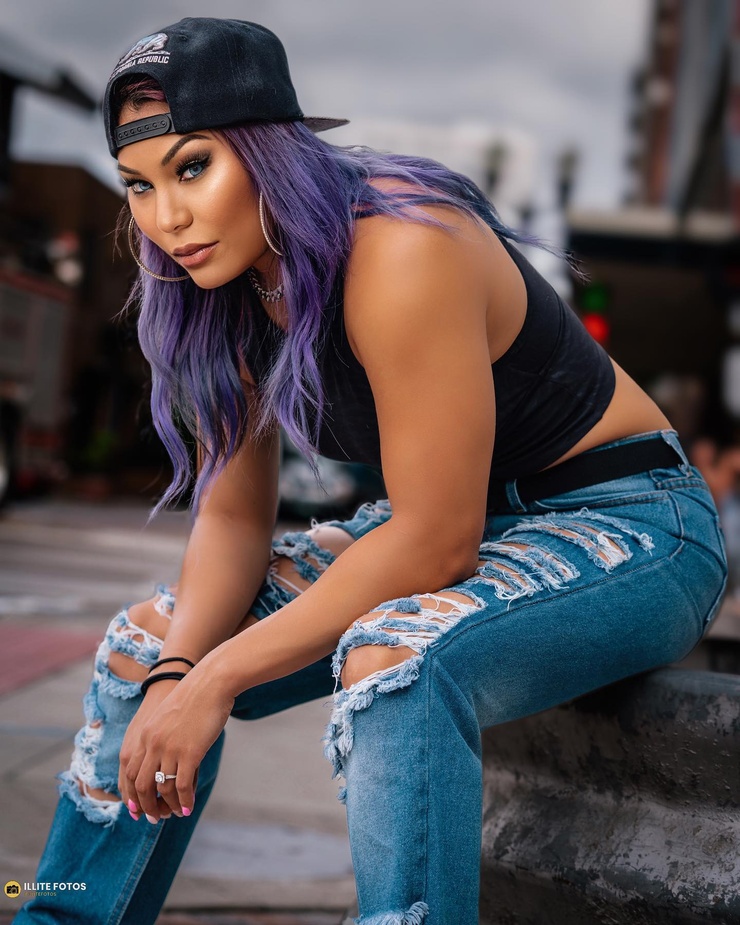 Mia Yim picture