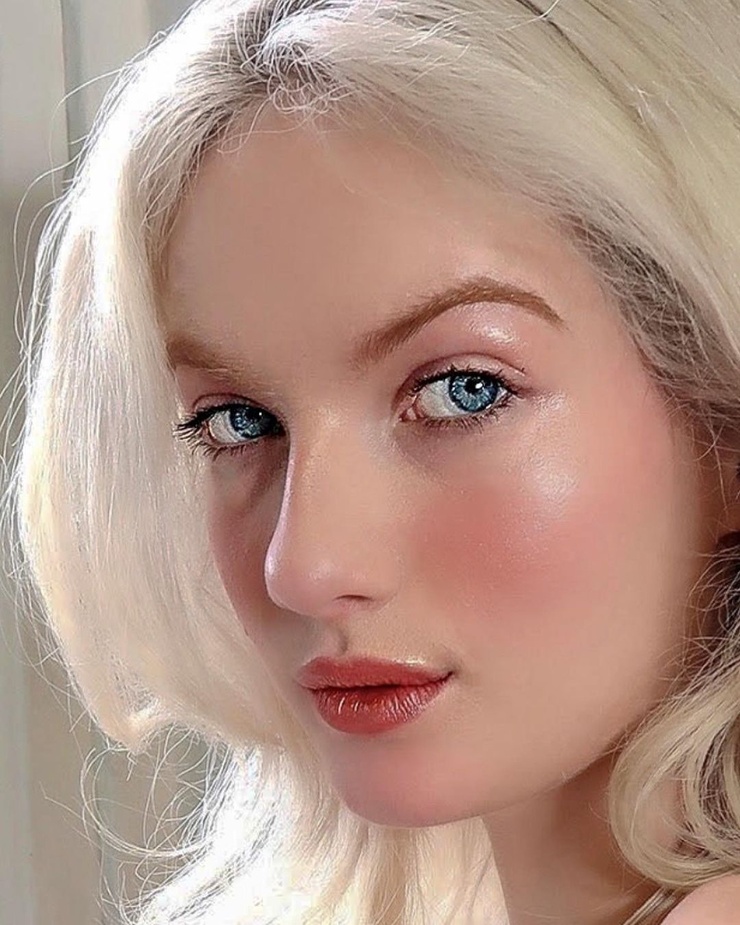 Picture of Holly Anne Frink