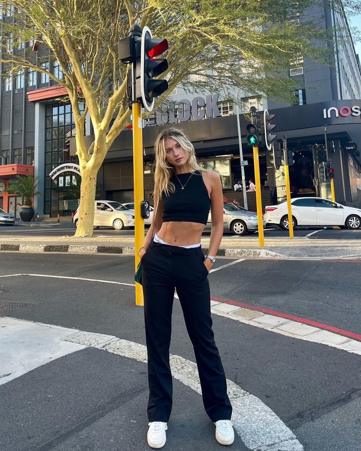 Picture of Anna Modler