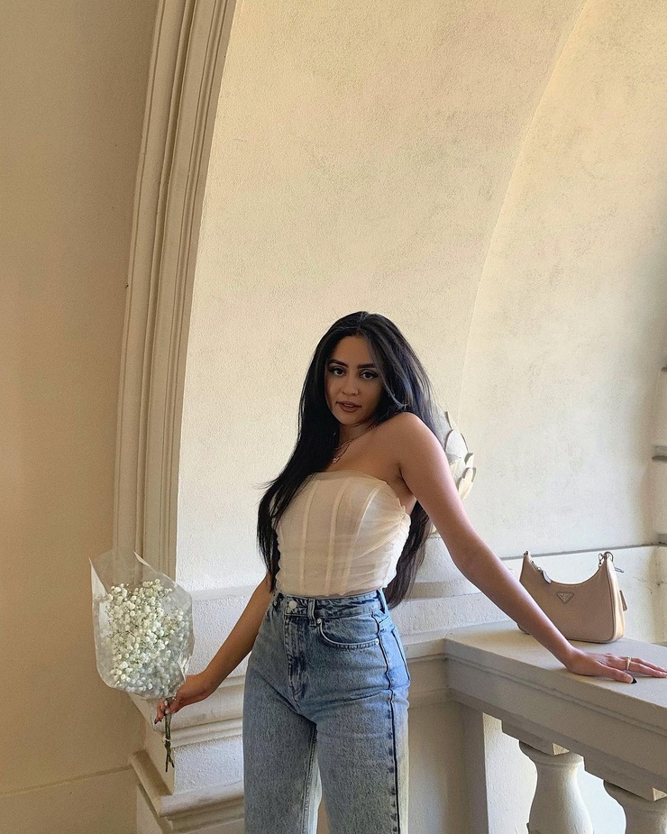Stephanie Cardenas image