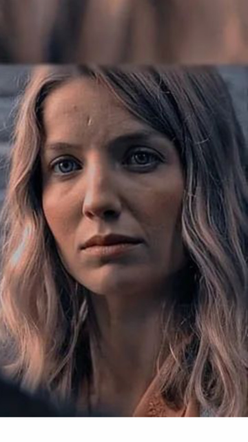 Picture of Annabelle Wallis
