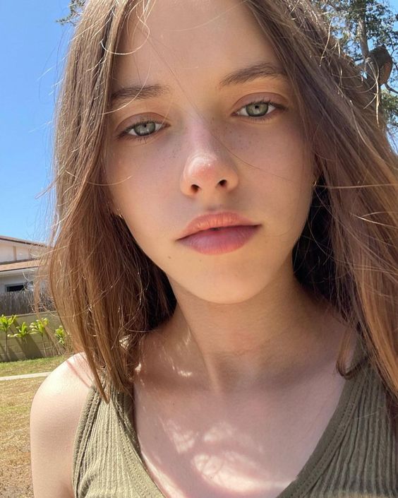 Listal - List the stuff you love! Movies, TV, music, games and books