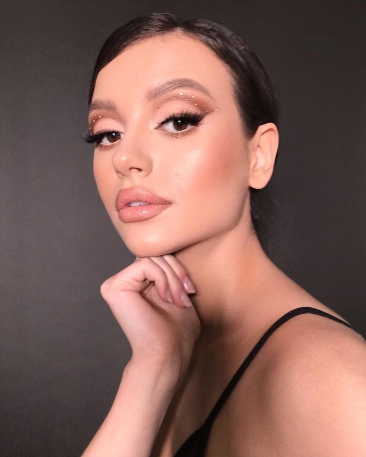 Picture of Alena Rose