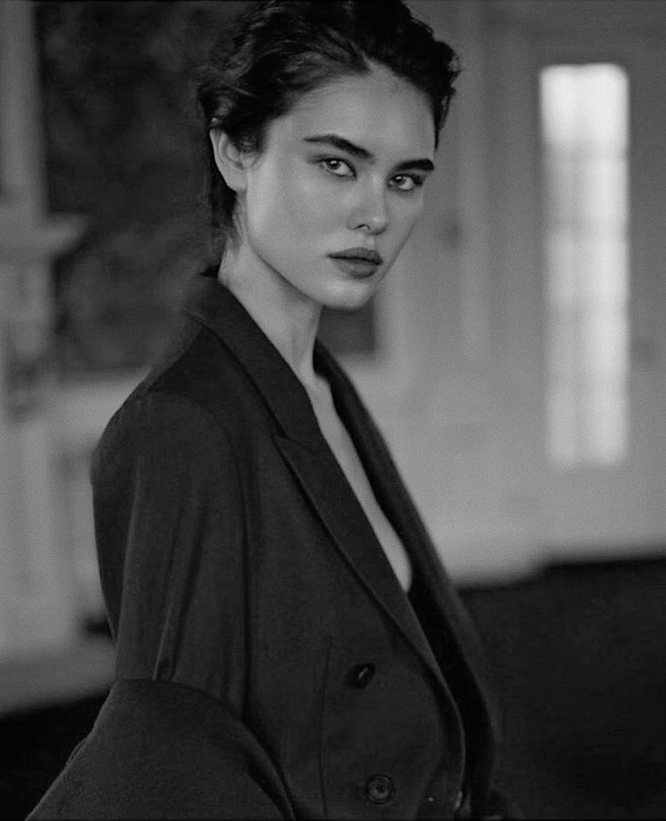 Willow Allen picture