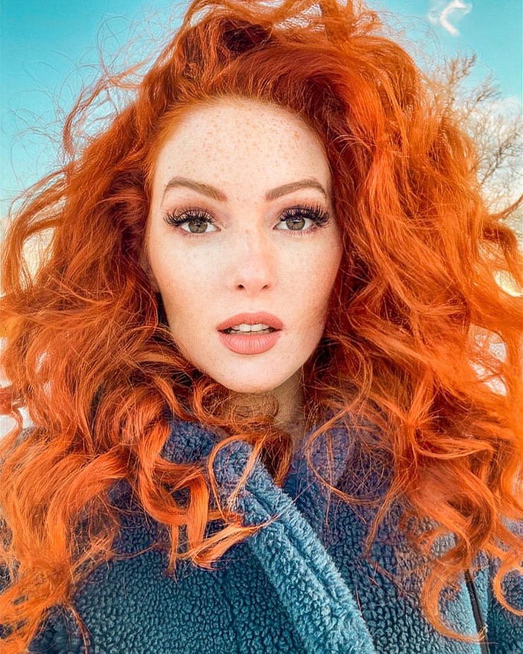 Picture of Nicole Simone