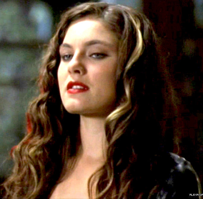 Picture of Gwen Raiden