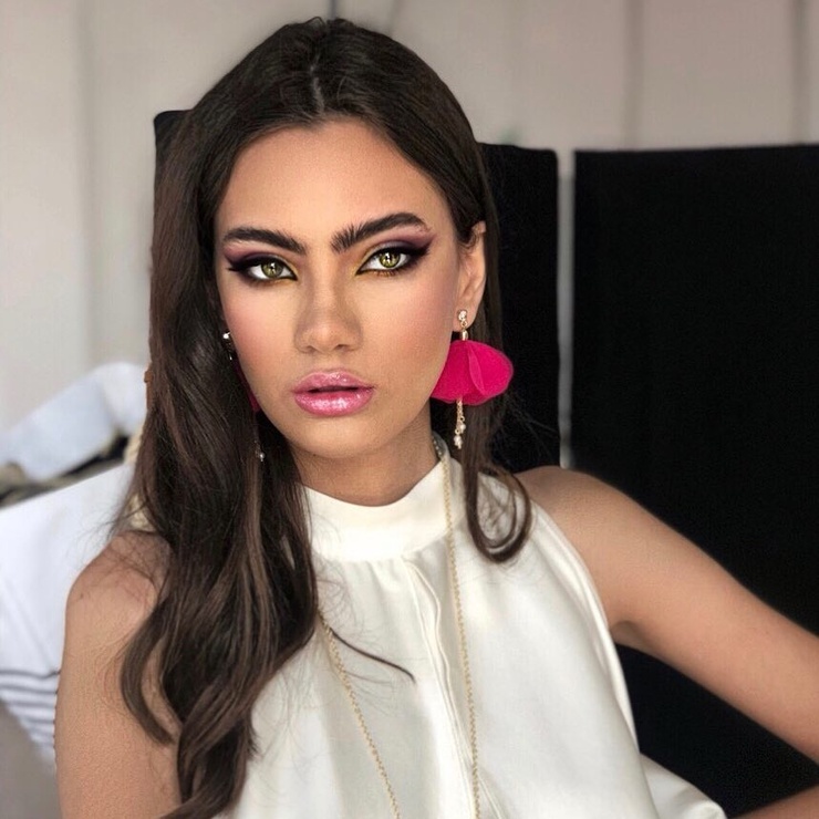 Picture of Ana Elena Balosu