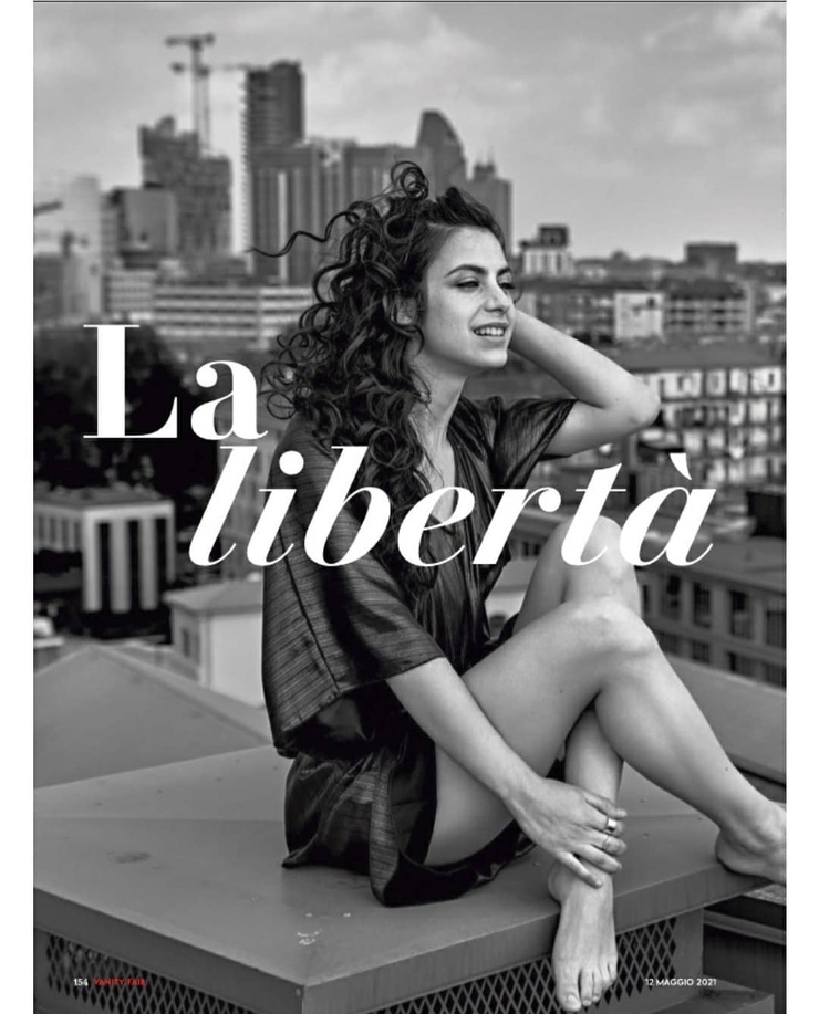 Fotinì Peluso image